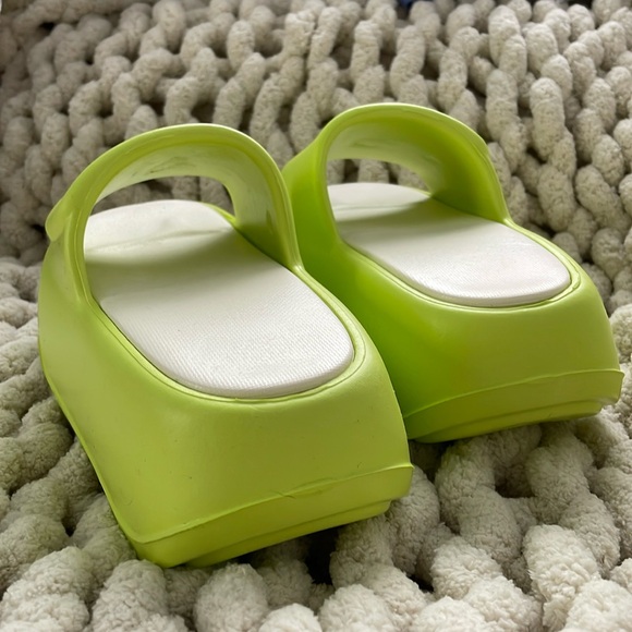 Shoes | New Lime Green Platform Pool Slides Beach Shoes Slip On Chunky ...